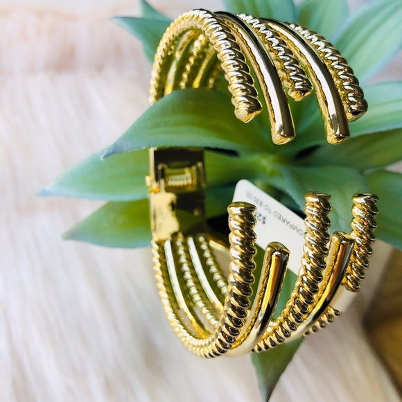 Neiman Marcus | Jewelry | Nwt Neiman Marcus Gold Bangle | Poshmark